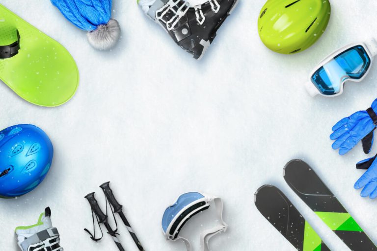 Ski Gear Must-Haves: The Ultimate Guide to Essential Ski Equipment - Intski